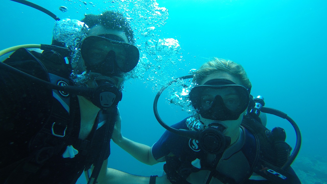 Diving together - Werner Lau Diving Centers